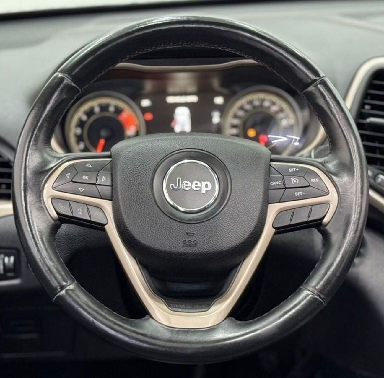 مستعملة جيب جراند شيروكي 2016 Jeep Cherokee Limited, Service History ...