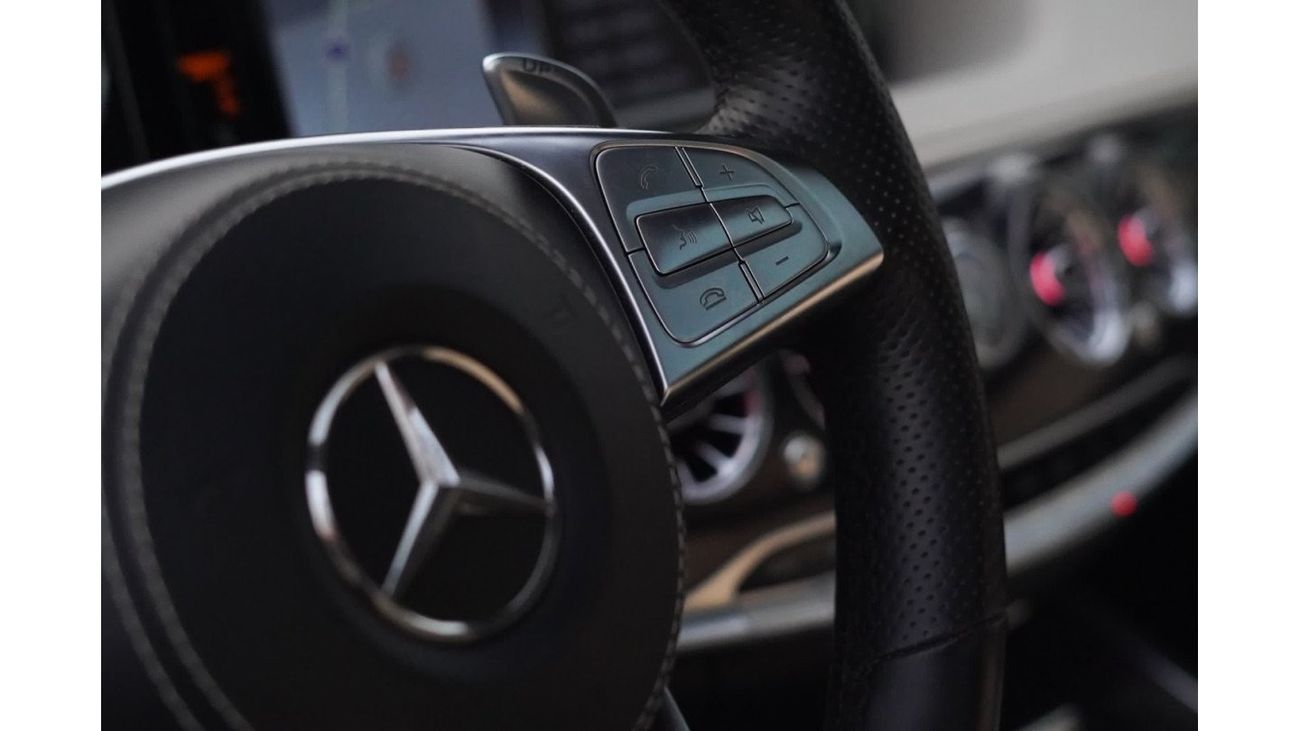 مستعملة مرسيدس بنز S 63 AMG 2017 للبيع في دبي - 767353