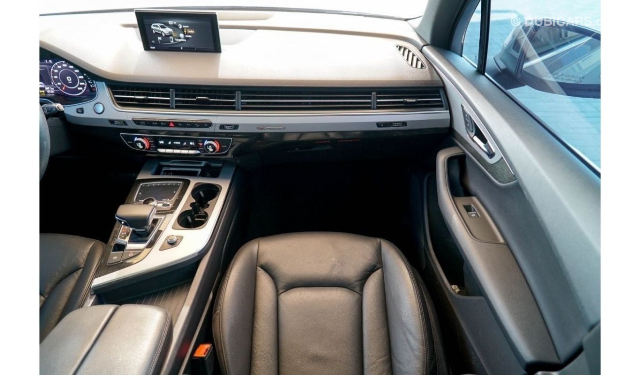 Used Audi Q7 45 TFSI quattro 2018 for sale in Dubai - 693035