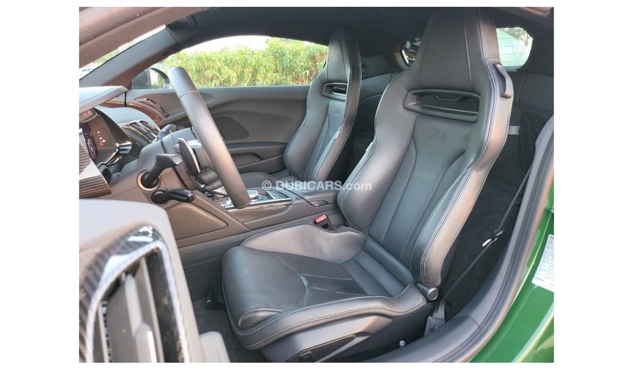 Used Audi R8 Std 2020 for sale in Dubai - 591387