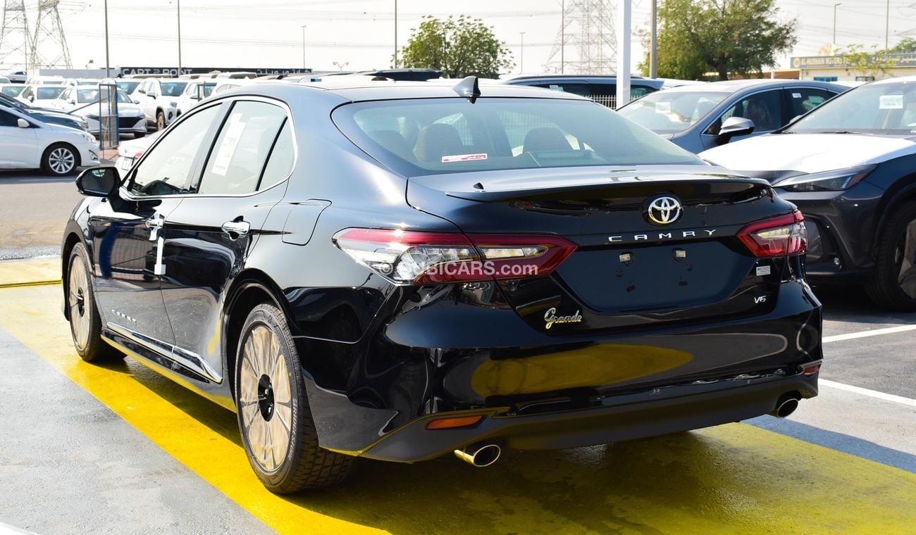 New Toyota Camry Grande 3.5L V6 2023 for sale in Dubai - 566837