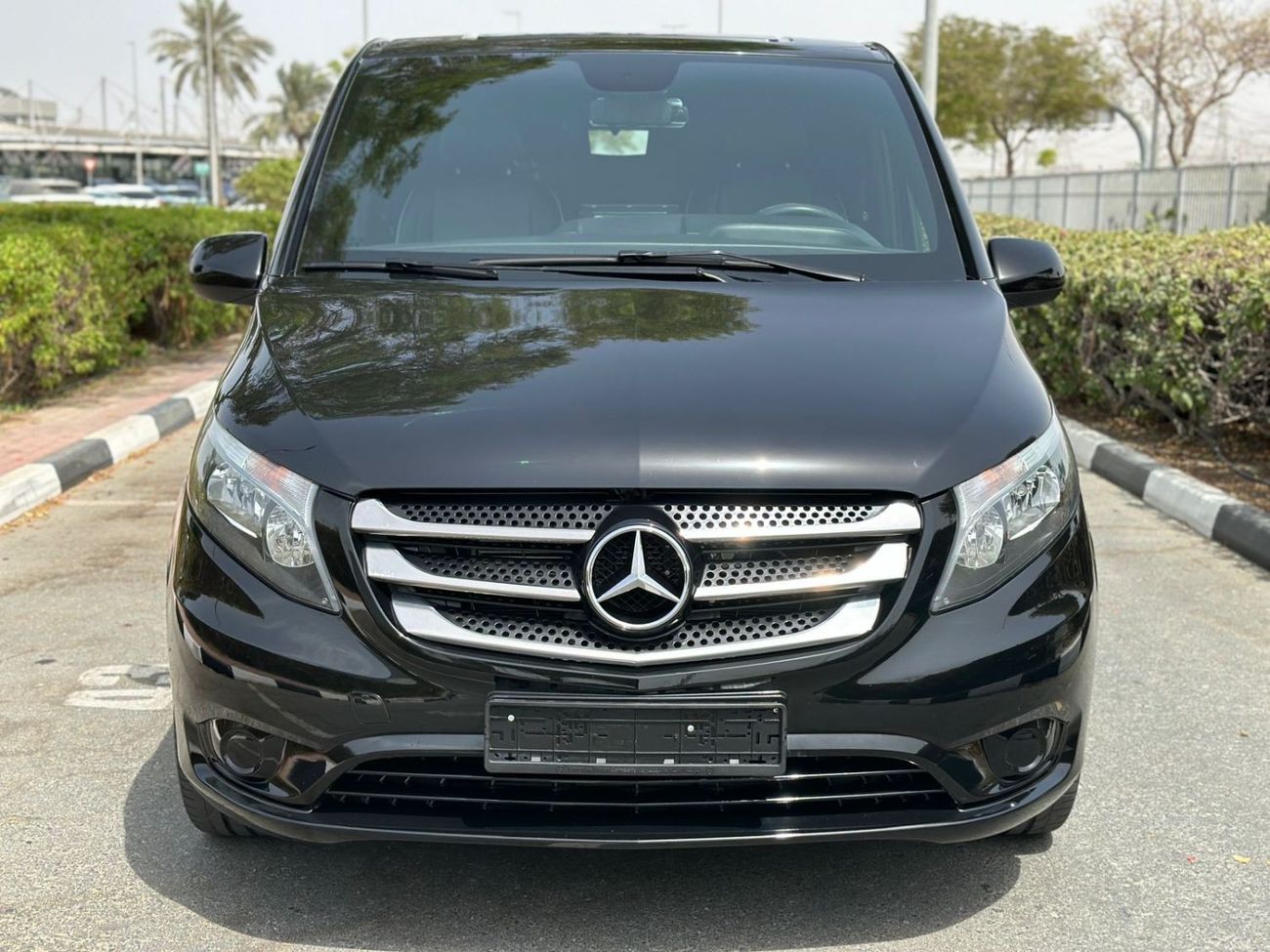 Used Mercedes-Benz Vito Mercedes Benz Vito Tourer 121 / GCC / 2020 ...